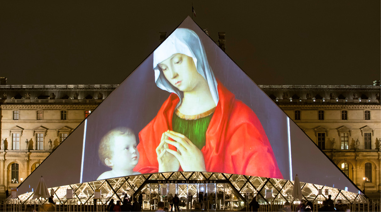 Santo António, de Coimbra para o mundo, contracapa_Louvre_Pyramid ...